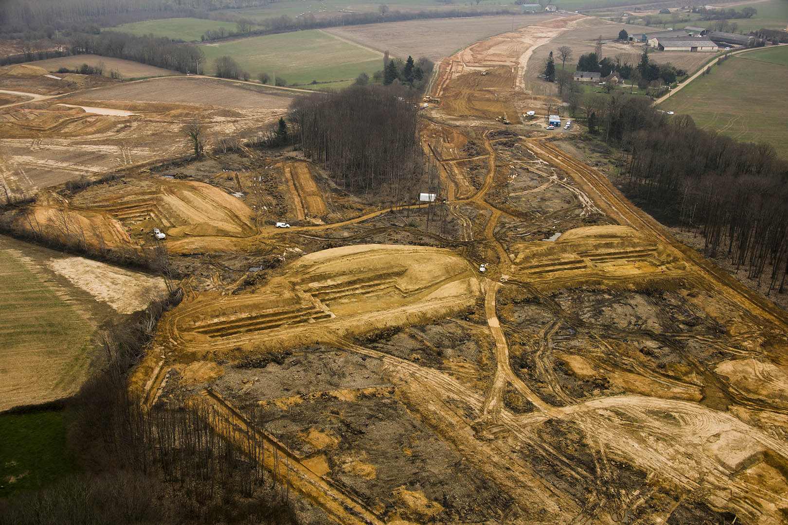 Dossiers multimedia - Archéologie de la ligne à grande vites... | Inrap Dossiers multimedia - Archéologie de la ligne à grande vites... | Inrap